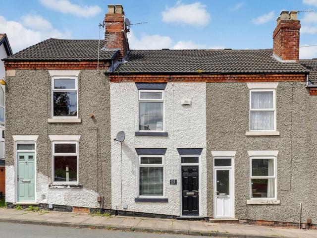2 bedroom terraced house for sale