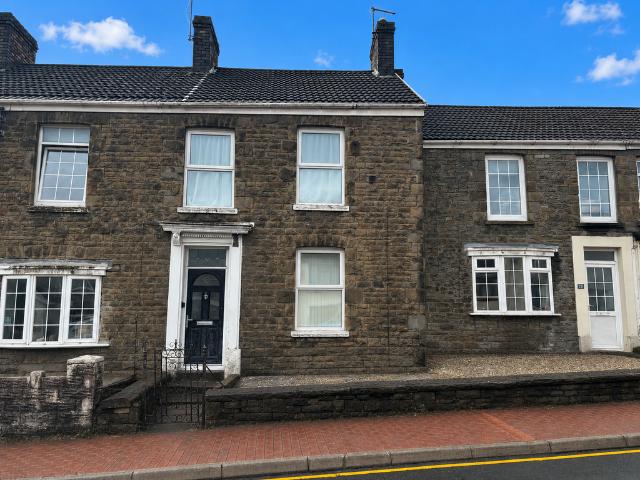 2 bedroom terraced house for sale