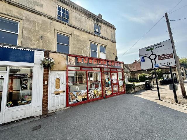 3 bedroom flat for sale