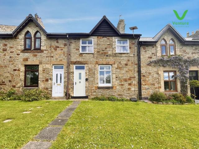 2 bedroom terraced house for sale