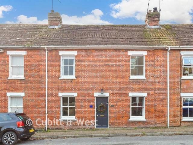 2 bedroom terraced house for sale
