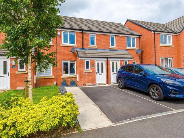2 bedroom terraced house for sale