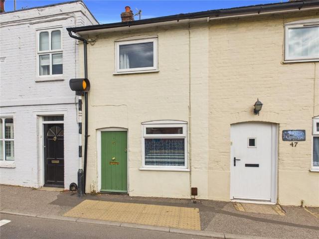 2 bedroom terraced house for sale