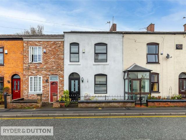 2 bedroom terraced house for sale