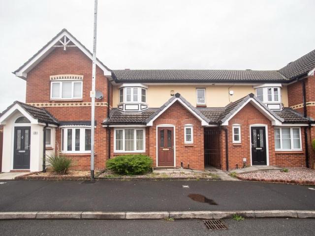 2 bedroom terraced house for sale