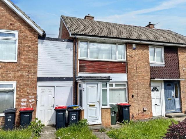 2 bedroom terraced house for sale