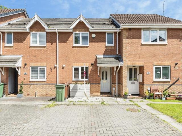 2 bedroom terraced house for sale