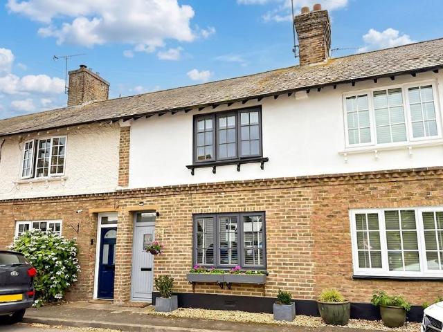 2 bedroom terraced house for sale