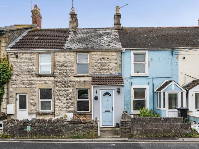 2 bedroom terraced house for sale