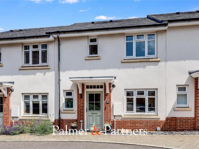 2 bedroom terraced house for sale