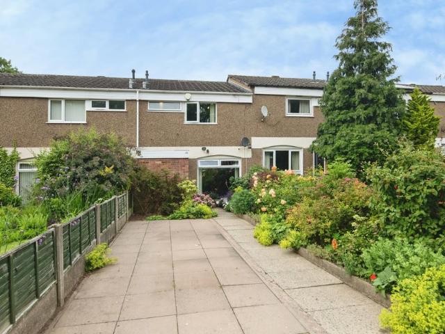 2 bedroom terraced house for sale
