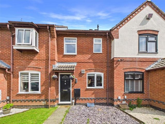 2 bedroom terraced house for sale