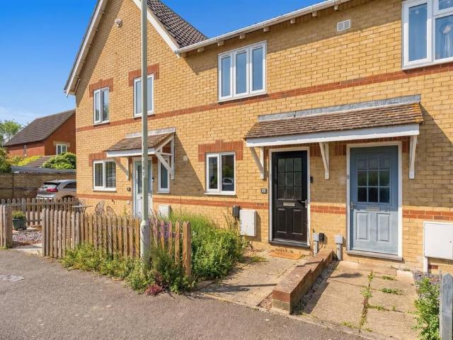 2 bedroom terraced house for sale
