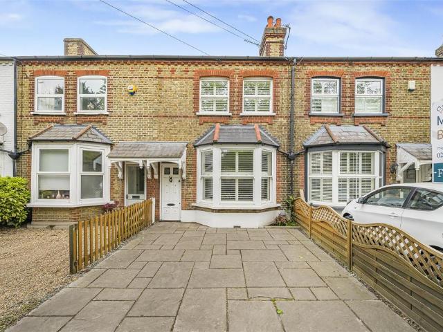 2 bedroom terraced house for sale