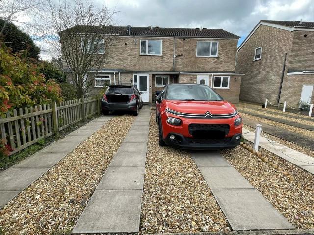 2 bedroom terraced house for sale