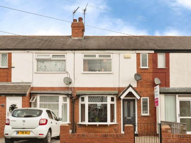 2 bedroom terraced house for sale