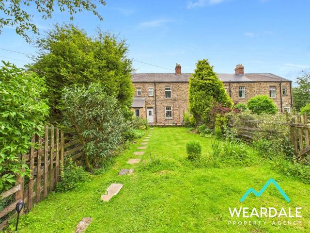 2 bedroom terraced house for sale