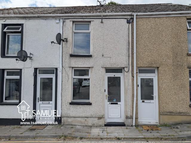 2 bedroom terraced house for sale