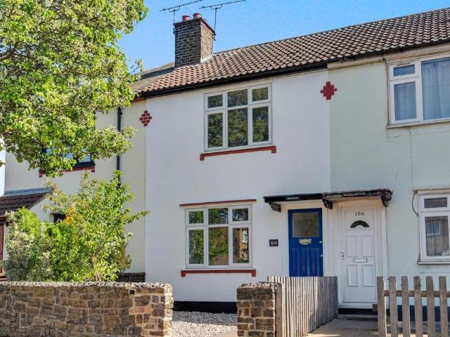 2 bedroom terraced house for sale