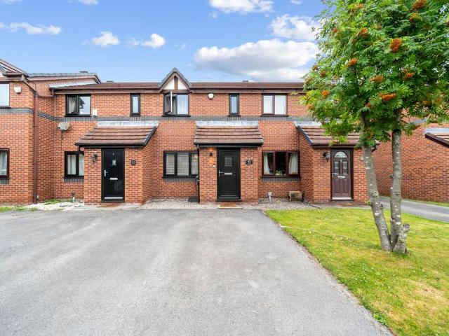 2 bedroom terraced house for sale