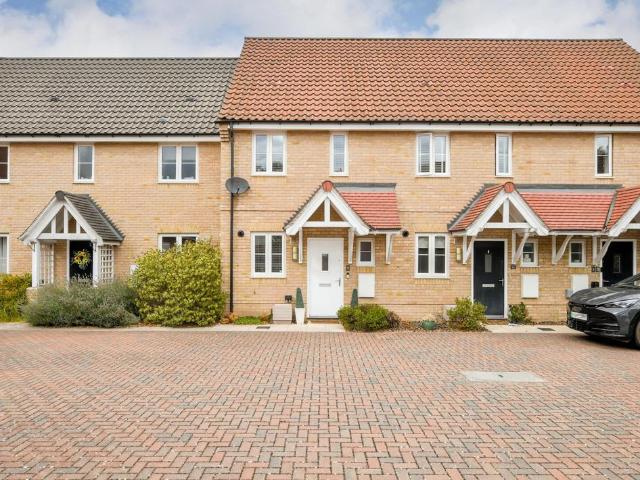 2 bedroom terraced house for sale