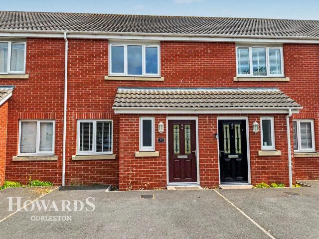2 bedroom terraced house for sale