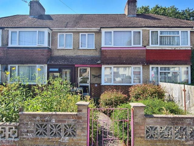 2 bedroom terraced house for sale