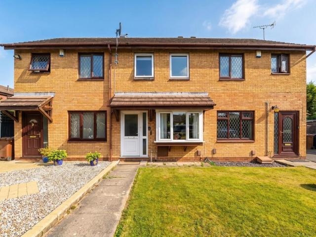 2 bedroom terraced house for sale