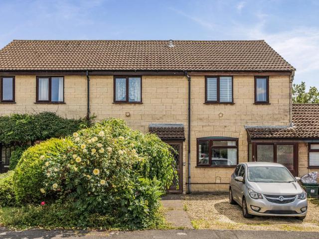 2 bedroom terraced house for sale