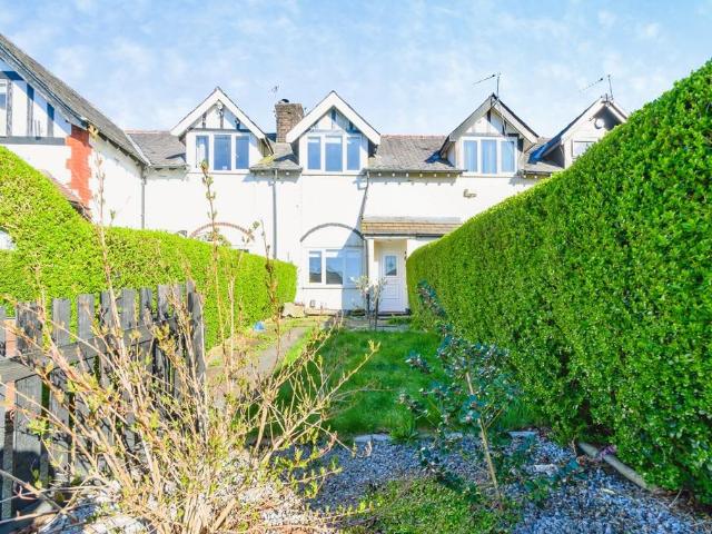 2 bedroom terraced house for sale