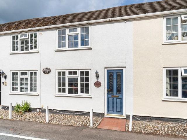 2 bedroom terraced house for sale
