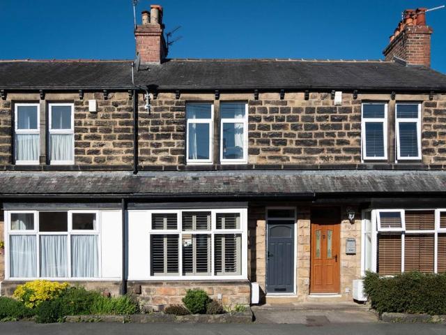2 bedroom terraced house for sale