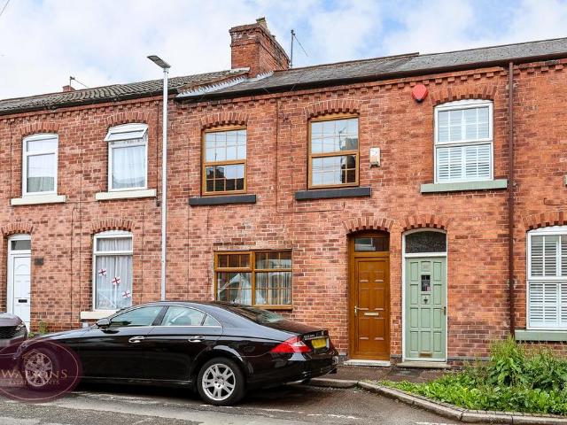 2 bedroom terraced house for sale