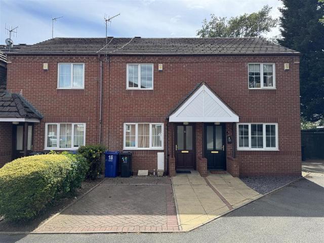 2 bedroom terraced house for sale