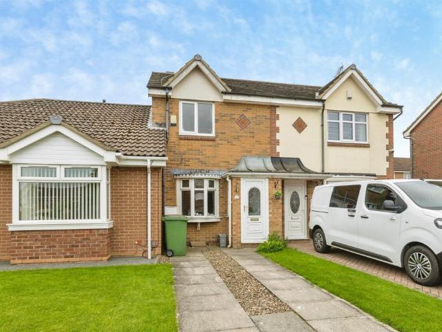 2 bedroom terraced house for sale