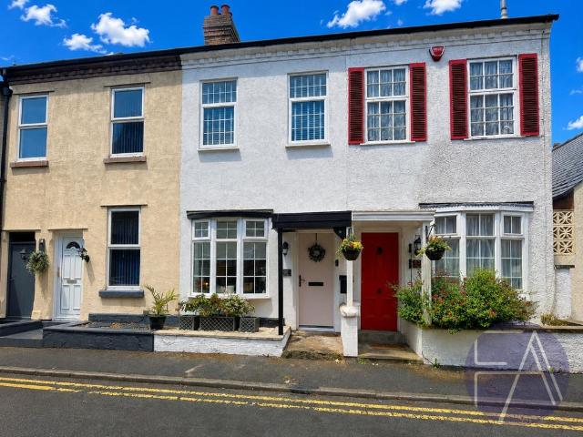 2 bedroom terraced house for sale