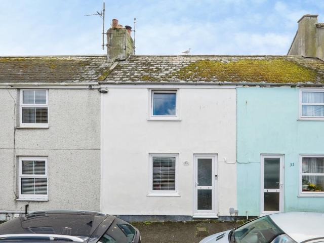 2 bedroom terraced house for sale