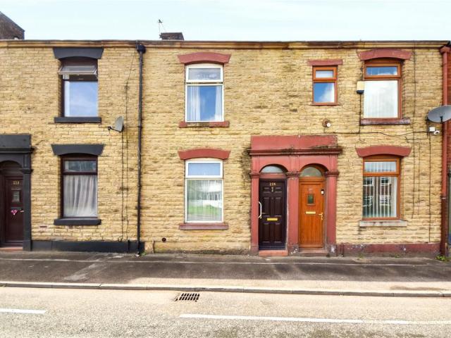 2 bedroom terraced house for sale