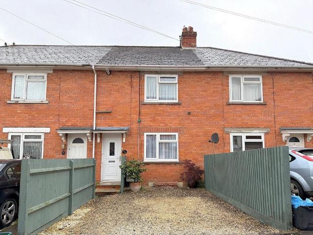 2 bedroom terraced house for sale