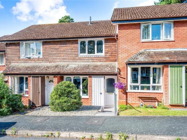 2 bedroom terraced house for sale