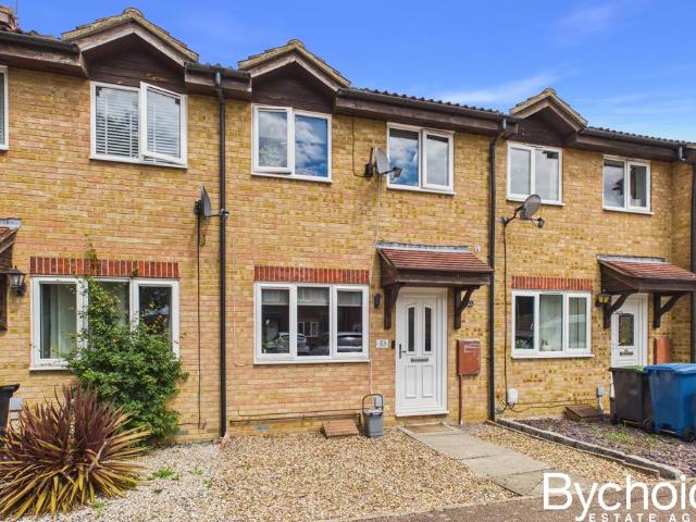 2 bedroom terraced house for sale