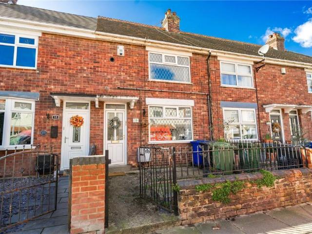 2 bedroom terraced house for sale