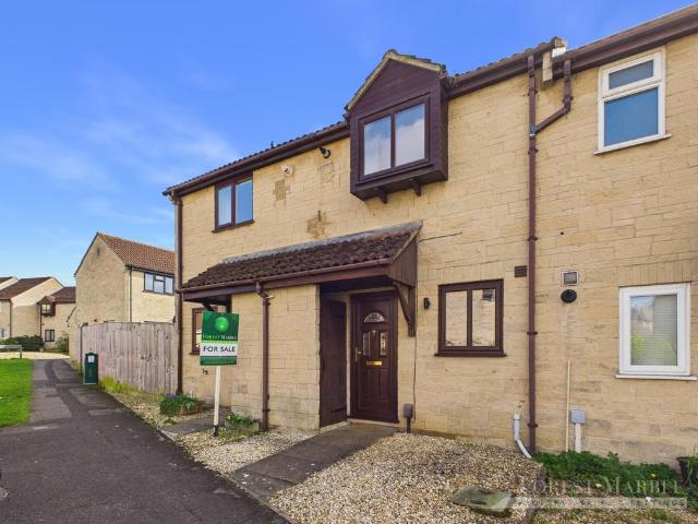 2 bedroom terraced house for sale