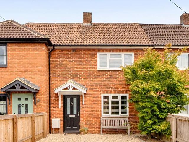 2 bedroom terraced house for sale