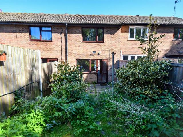 2 bedroom terraced house for sale