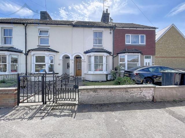2 bedroom terraced house for sale
