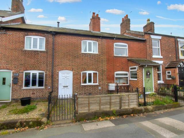 2 bedroom terraced house for sale