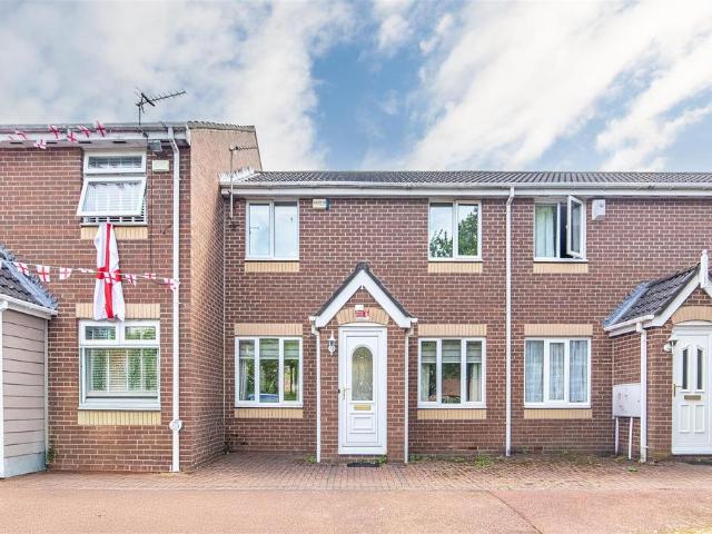 2 bedroom terraced house for sale