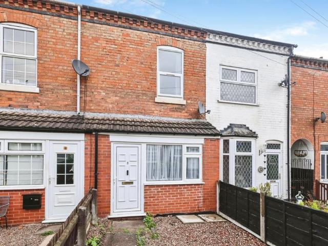 2 bedroom terraced house for sale