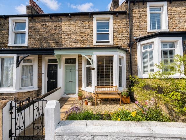 2 bedroom terraced house for sale